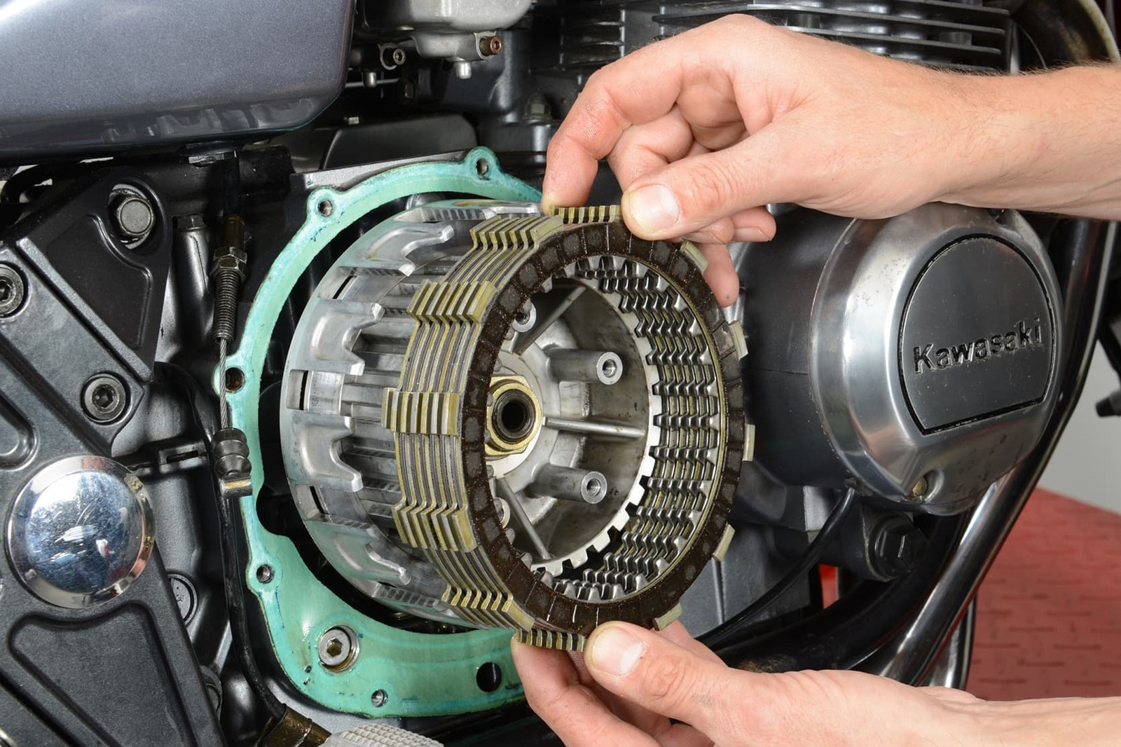 Clutch maintenance | Louis 🏍