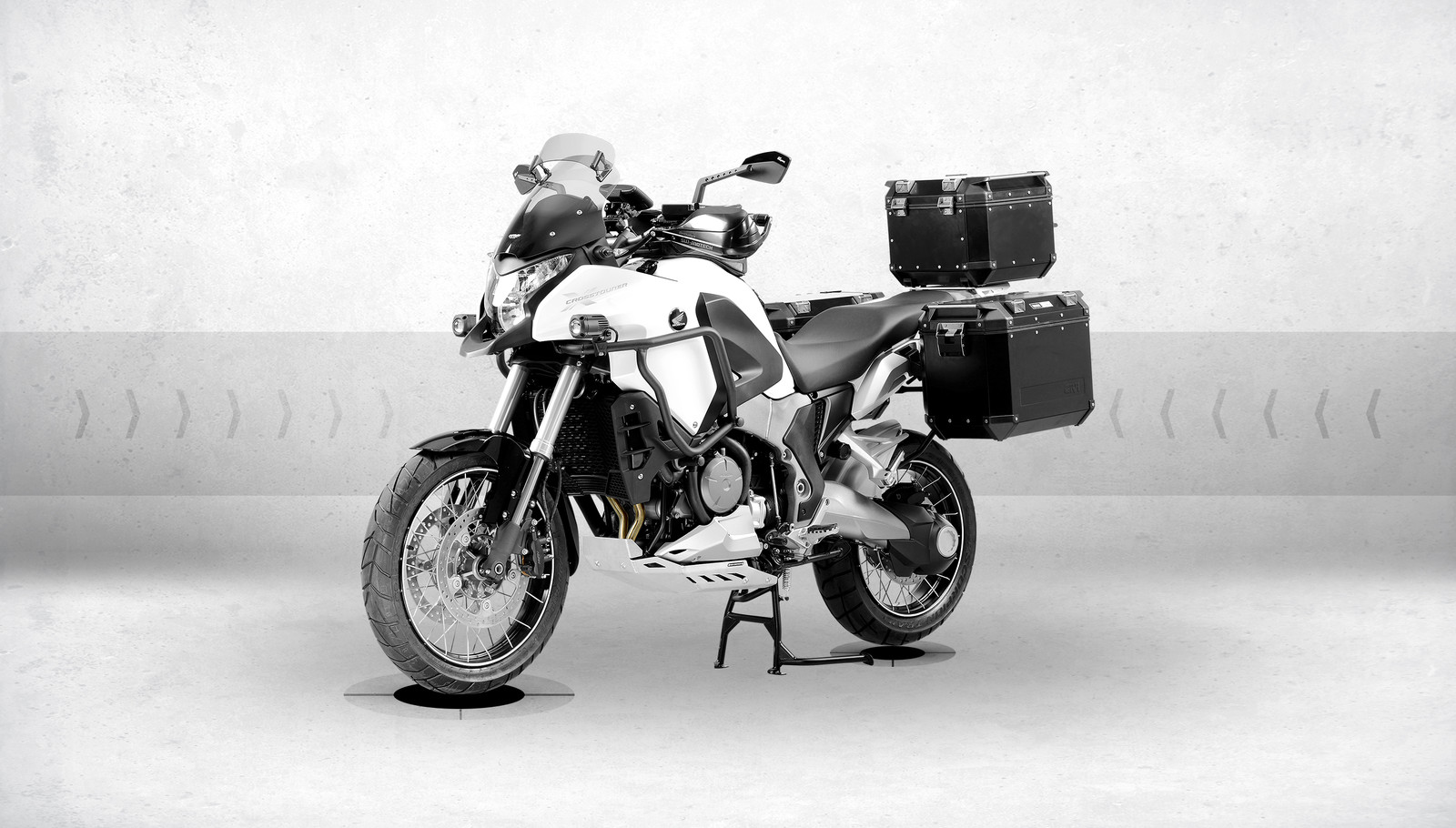 Honda VFR 1200 X Special Custom Bike | Louis 🏍