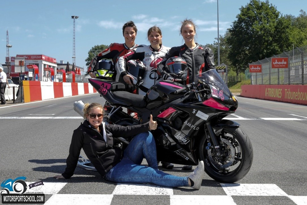 Women's World of Biking | Louis 🏍