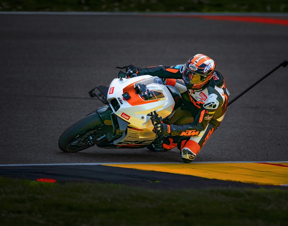 Racing: Motorradausrüstung, Tipps und Tricks | Louis 🏍